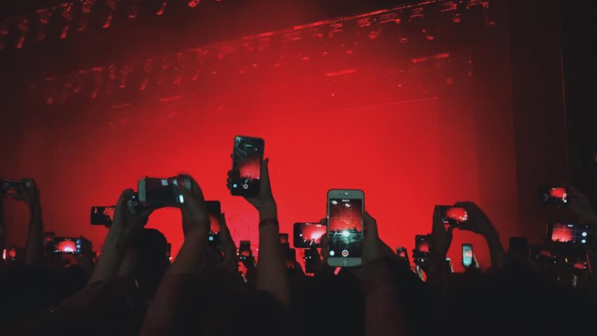 Audience Definition and Examples | Media Studies